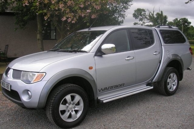 Used Mitsubishi L200 2.5 for Shipping and Exports – Vehicle Car ...