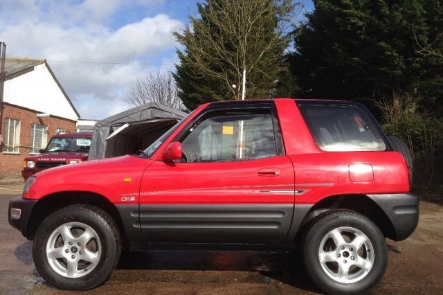 Used Toyota RAV4 2.0 Car Exporters - UK Toyota RAV4 2.0 Vehicle ...